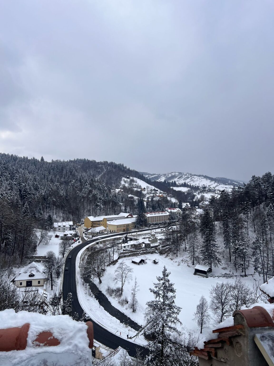 O Castelo de Bran: O Lar do Conde Drácula na Romênia